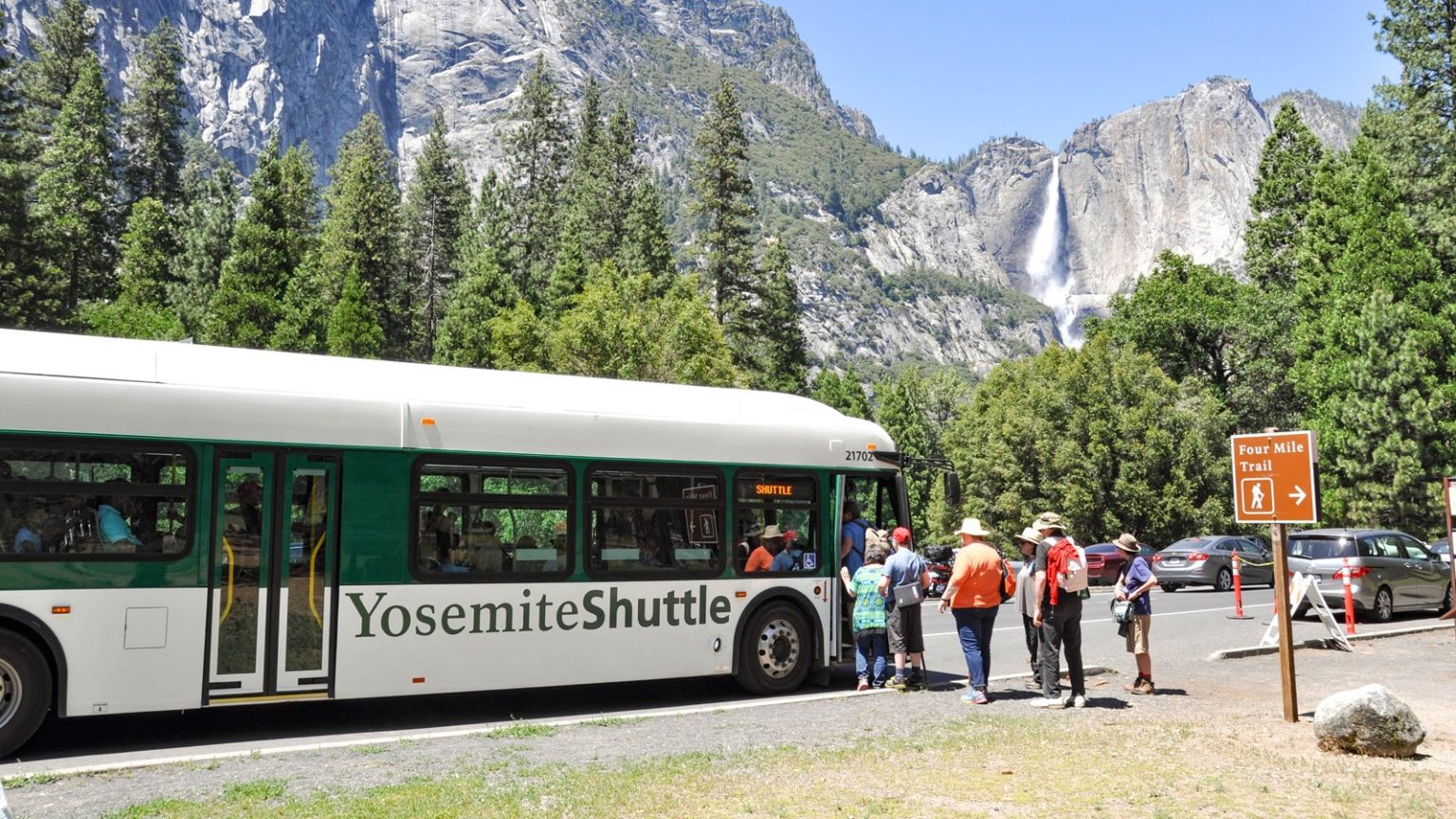 Transportation Options | Yosemite Bug Rustic Mountain Resort